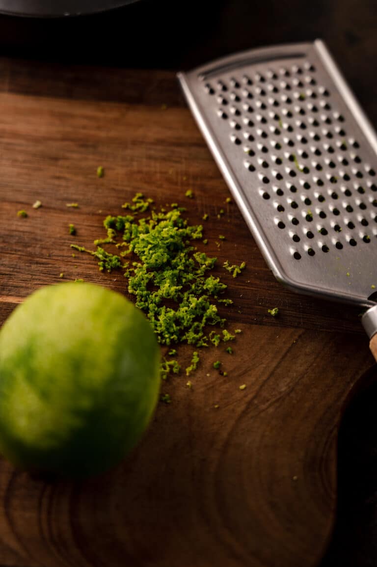 How To Zest A Lime: 5 Easy Ways With Video! - Raepublic