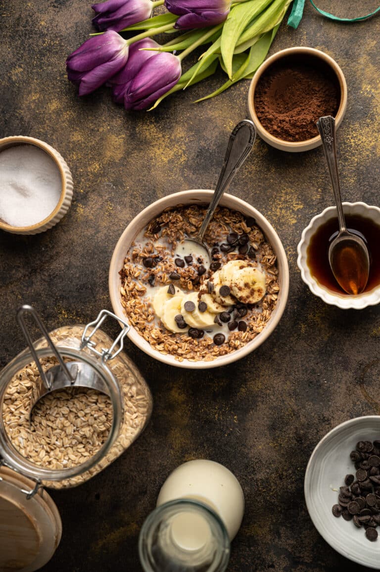 Easy Chocolate Oatmeal Recipe Ready In 5 Minutes - Raepublic