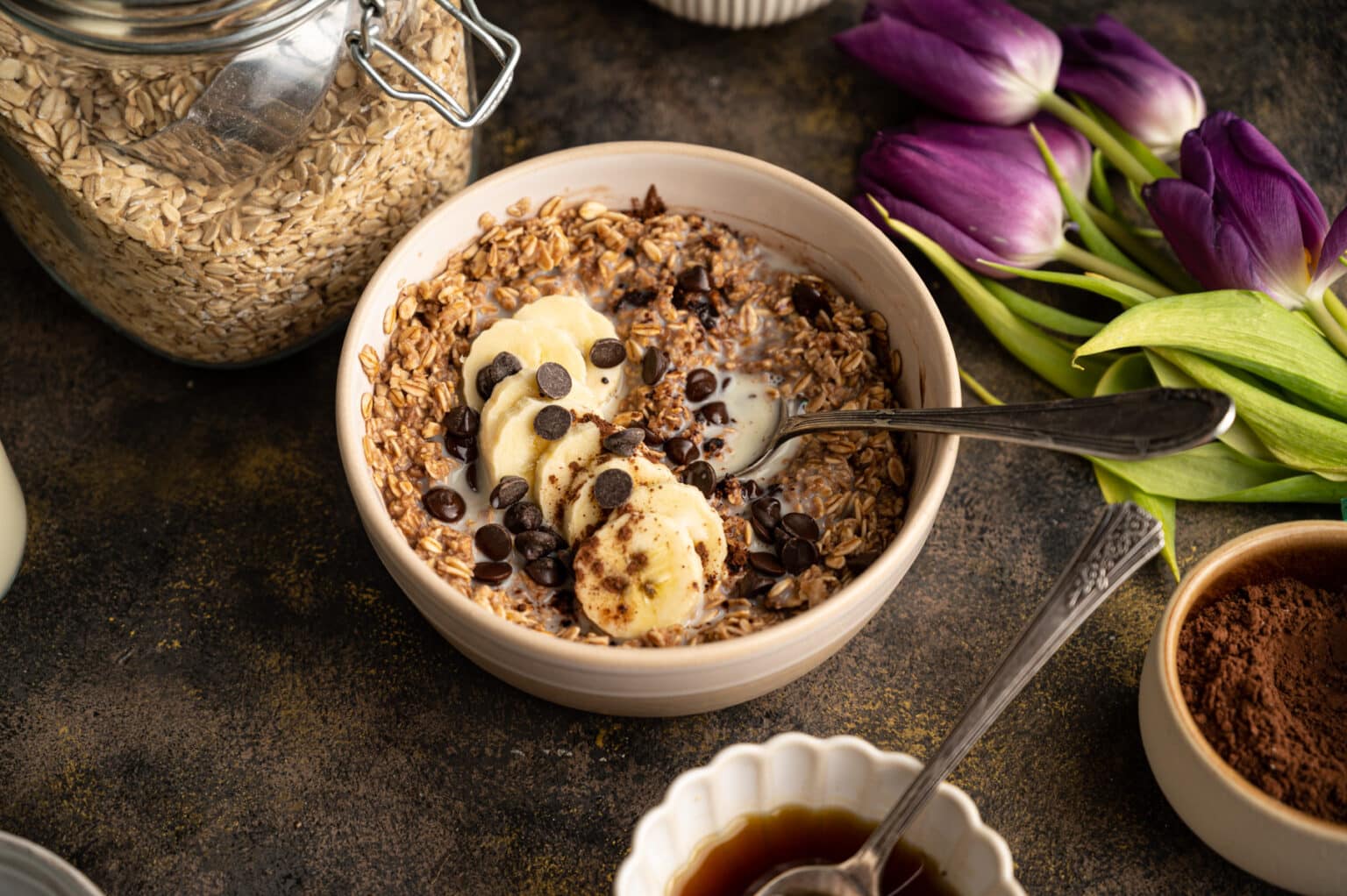 Easy Chocolate Oatmeal Recipe Ready In 5 Minutes - Raepublic