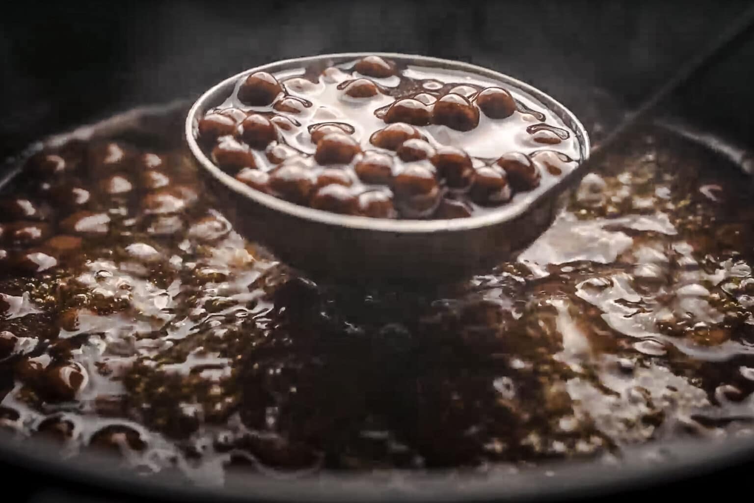 Boba Coffee (Bubble Coffee Recipe Hot + Iced) - Raepublic