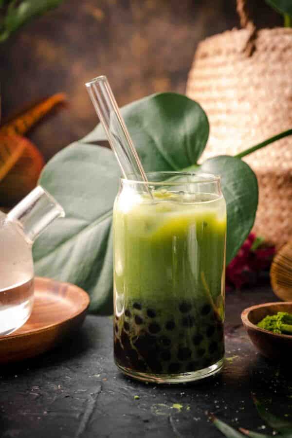 Matcha Milk Tea Recipe: Hot + Iced Bubble Tea - Raepublic