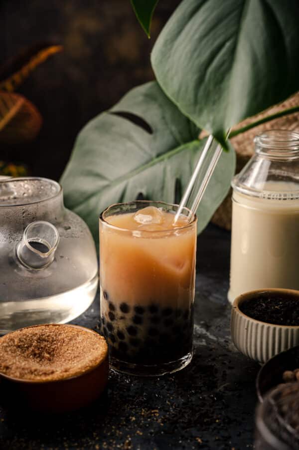 Oolong Milk Tea Recipe: Iced + Hot Oolong Boba (With Video) - Raepublic