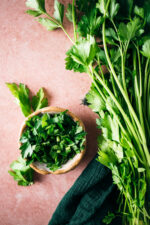31 Best Substitutes For Parsley (Fresh And Dried Options) - Raepublic