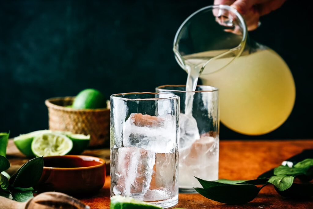 Easy Homemade Limeade (3-Ingredients) - Raepublic