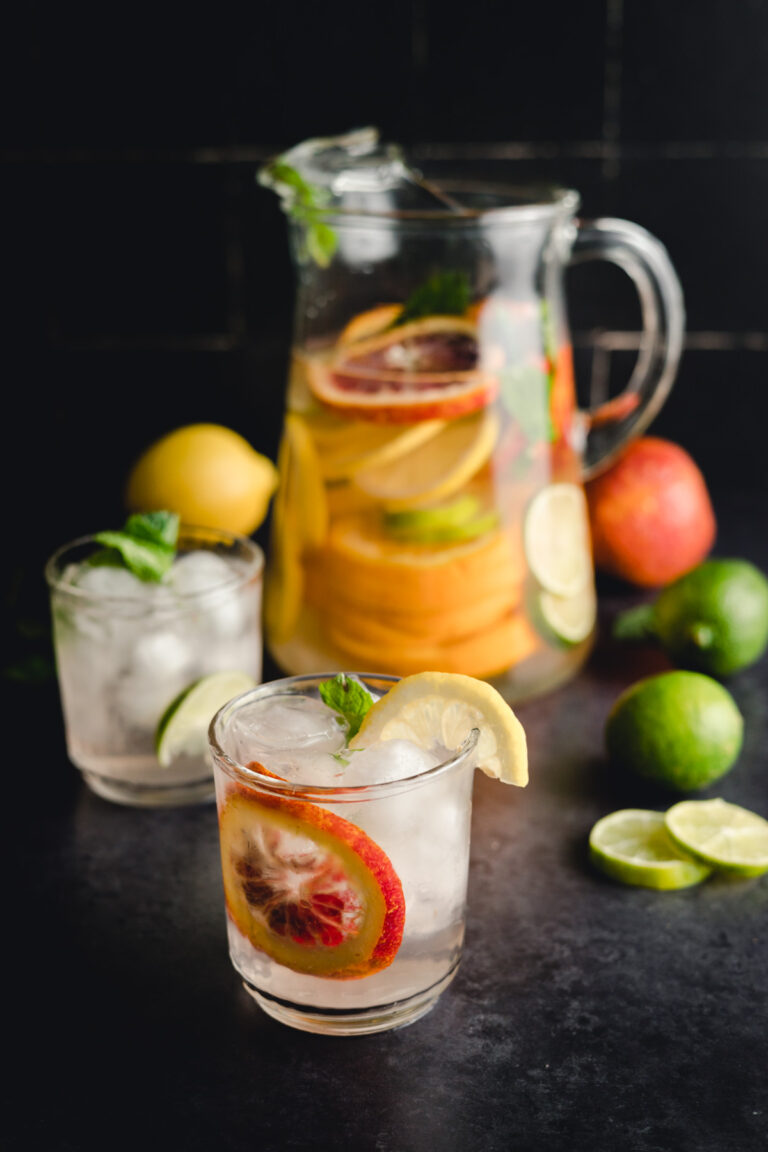 Citrus Water With Fresh Mint (5-Minute Recipe) - Raepublic