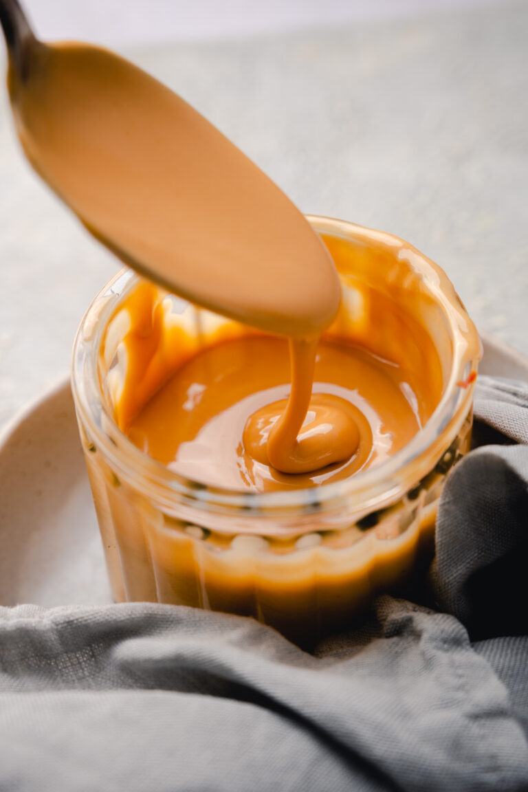 31 Best Almond Butter Substitutes For The Perfect Recipe - Raepublic