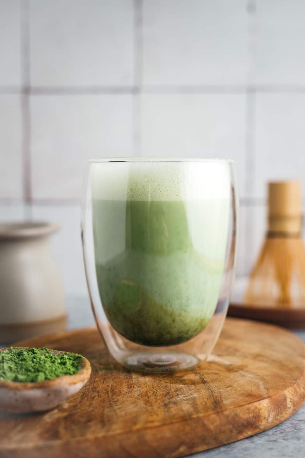 Oat Milk Matcha Latte (Best 5-Minute Recipe) - Raepublic