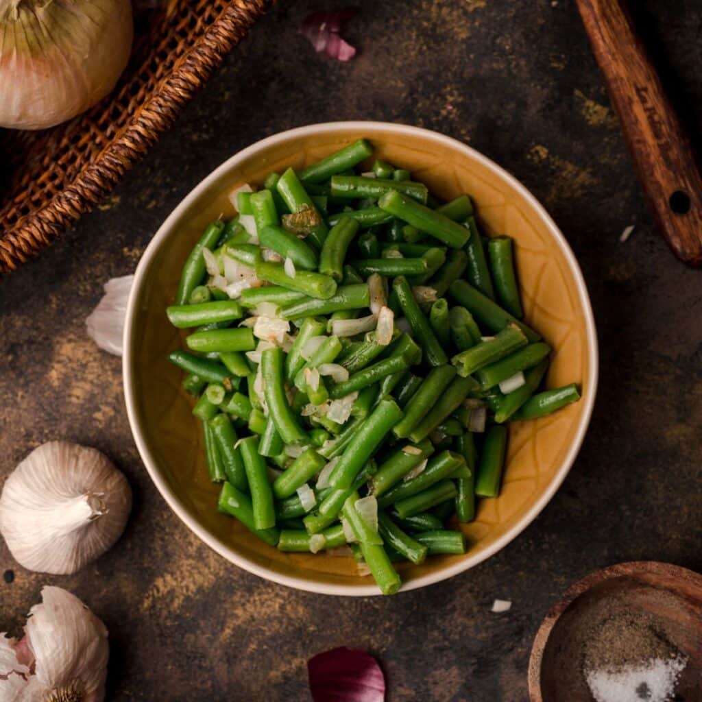 Best Canned Green Bean Recipe (No Bacon) - Raepublic