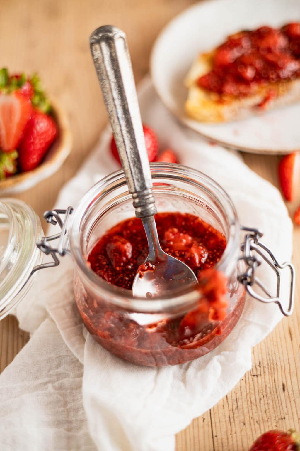 Strawberry Chia Jam (10-minute recipe) - Raepublic